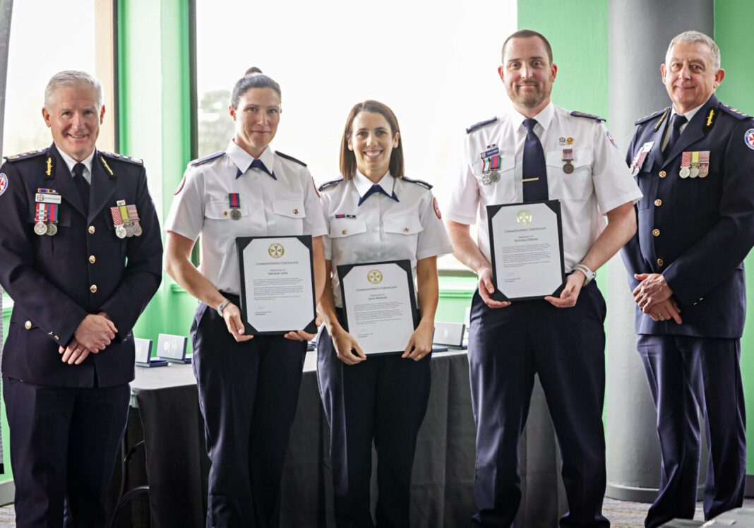 Southern NSW Ambulance staff honoured - Inside State Government