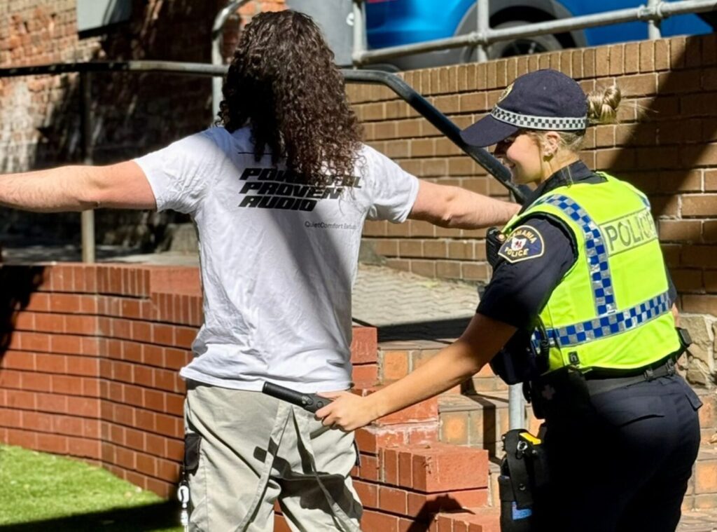 Tasmanian Police knife wand trial ends - Inside State Government