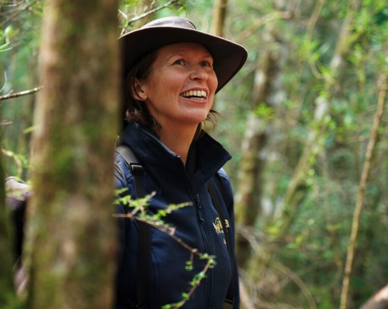 Tasmanian wins nation's top tour guide award - Inside State Government