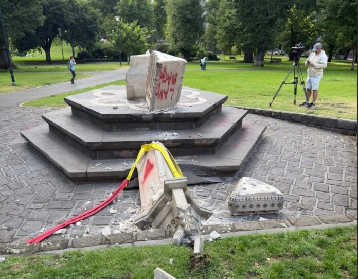 Historic Melbourne monuments vandalised - Inside State Government